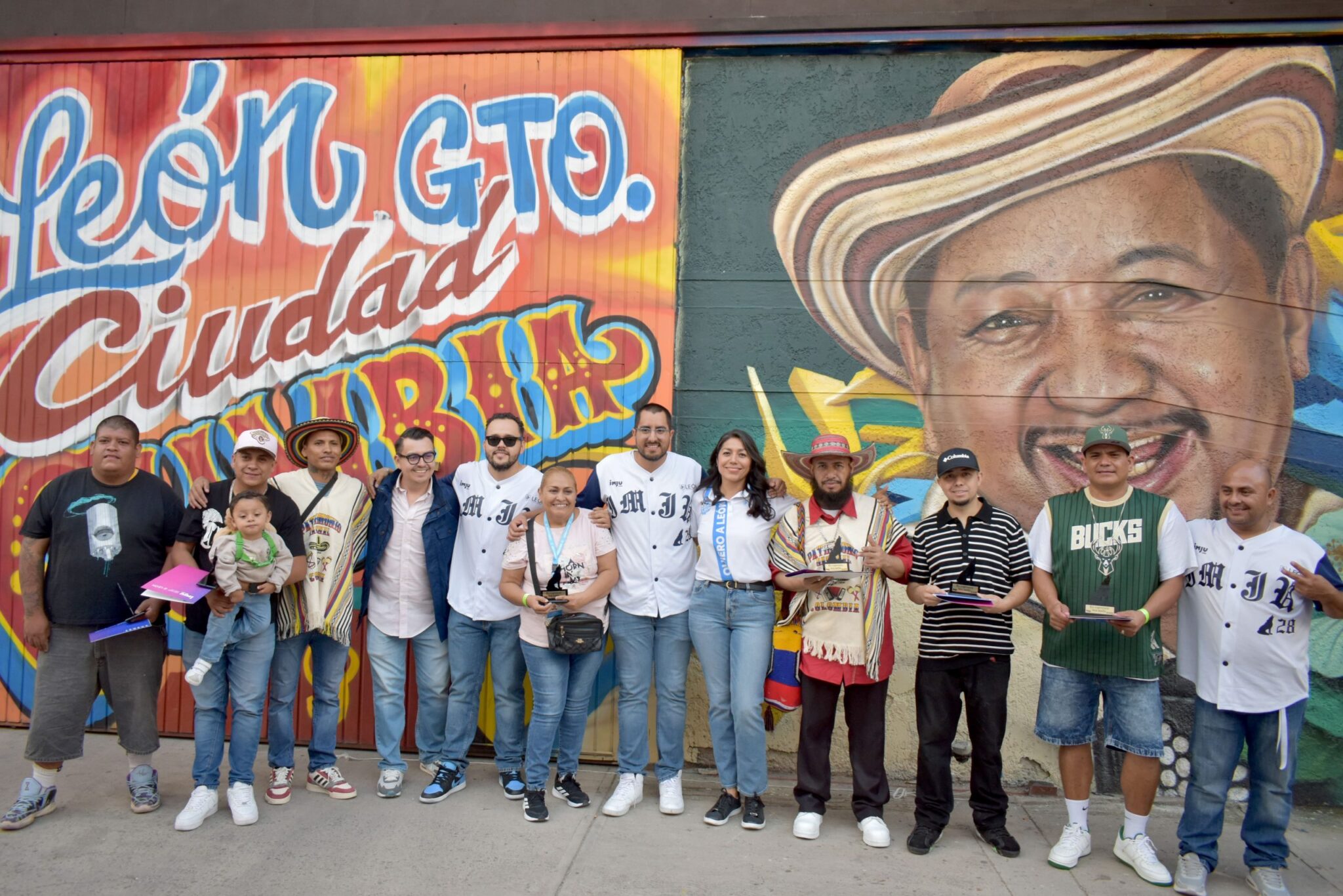 IMJU León rinde homenaje a la cultura sonidera con el mural “Ciudad ...